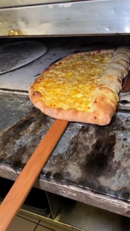 Philly cheesesteak mac and cheese pizza roll recipe