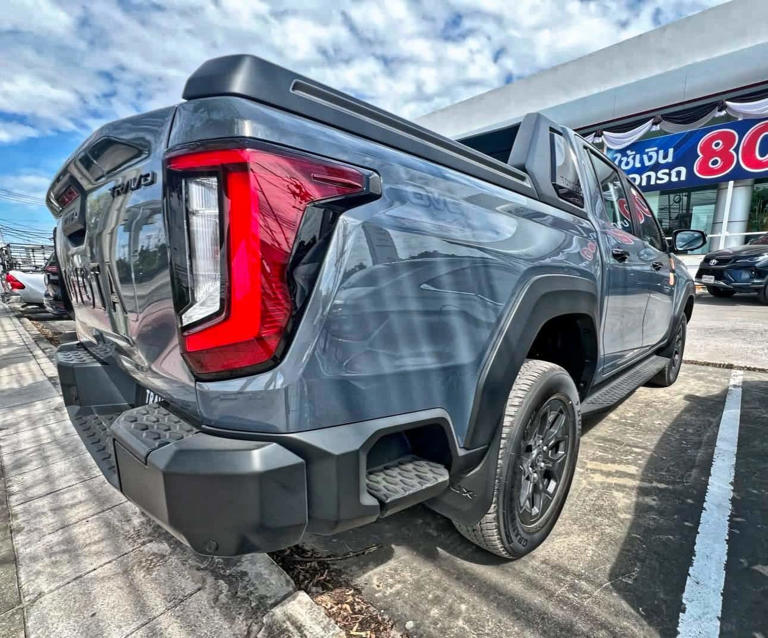 Exclusive: New Toyota Hilux 2026 first drive review - tougher, smarter ...