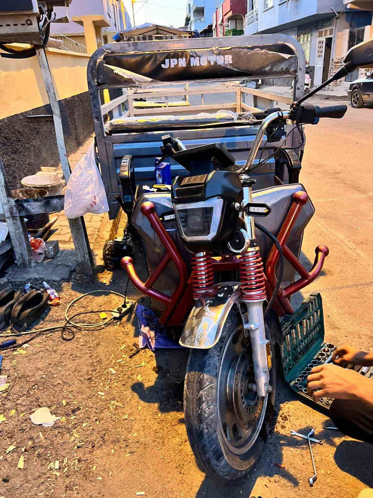 Helal parayla aldım dediği çalınan motosikleti 24 saat geçmeden polis ...