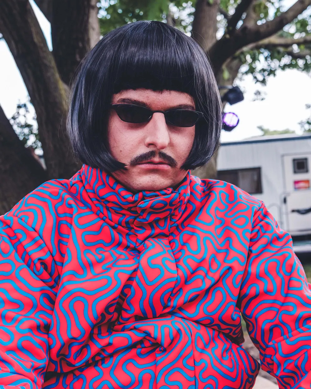 ‘Controversy over mocking Jonghyun's funeral portrait’ Oliver Tree dies ...
