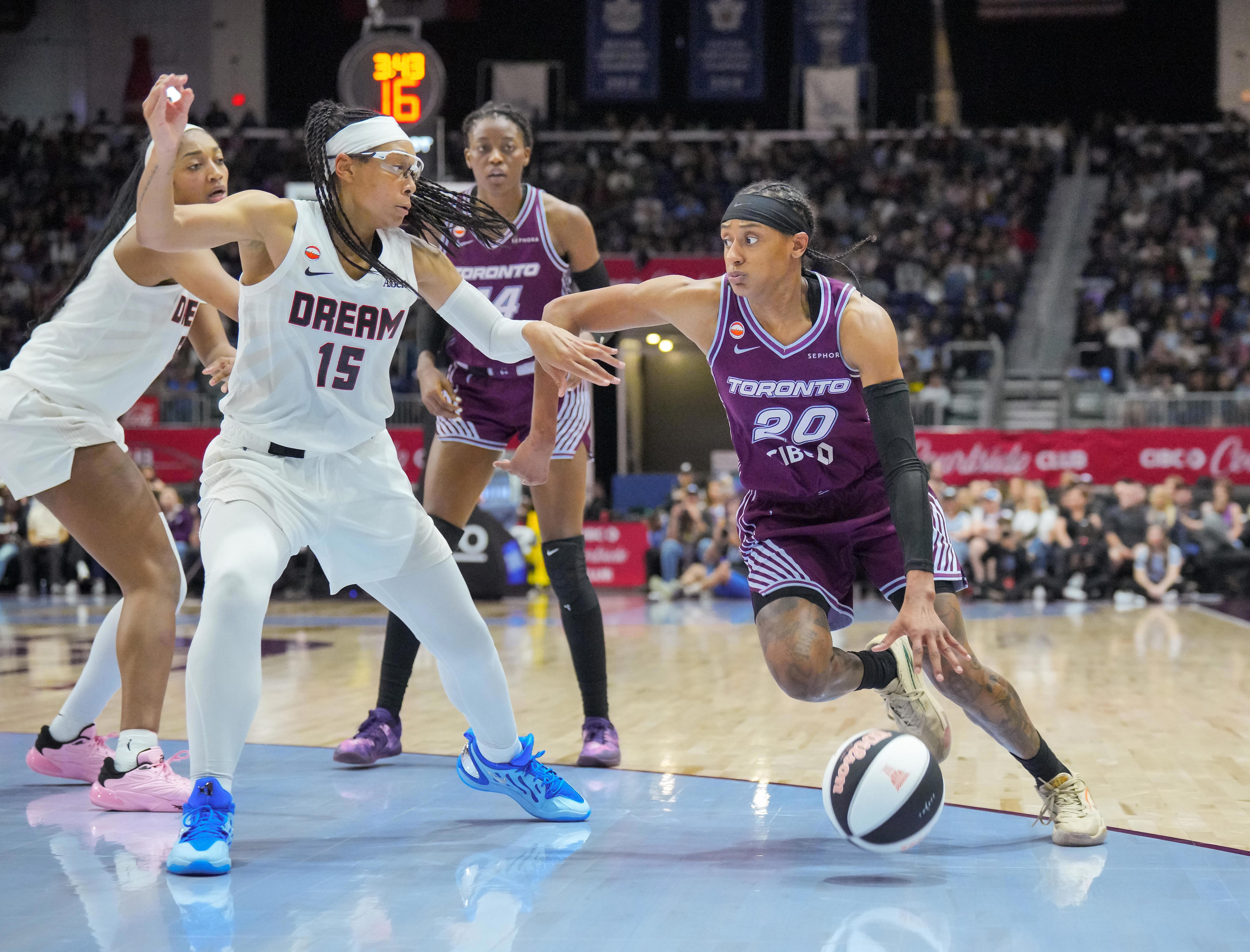 Reese, Gray lead Dream to 102-77 blowout victory over Tempo