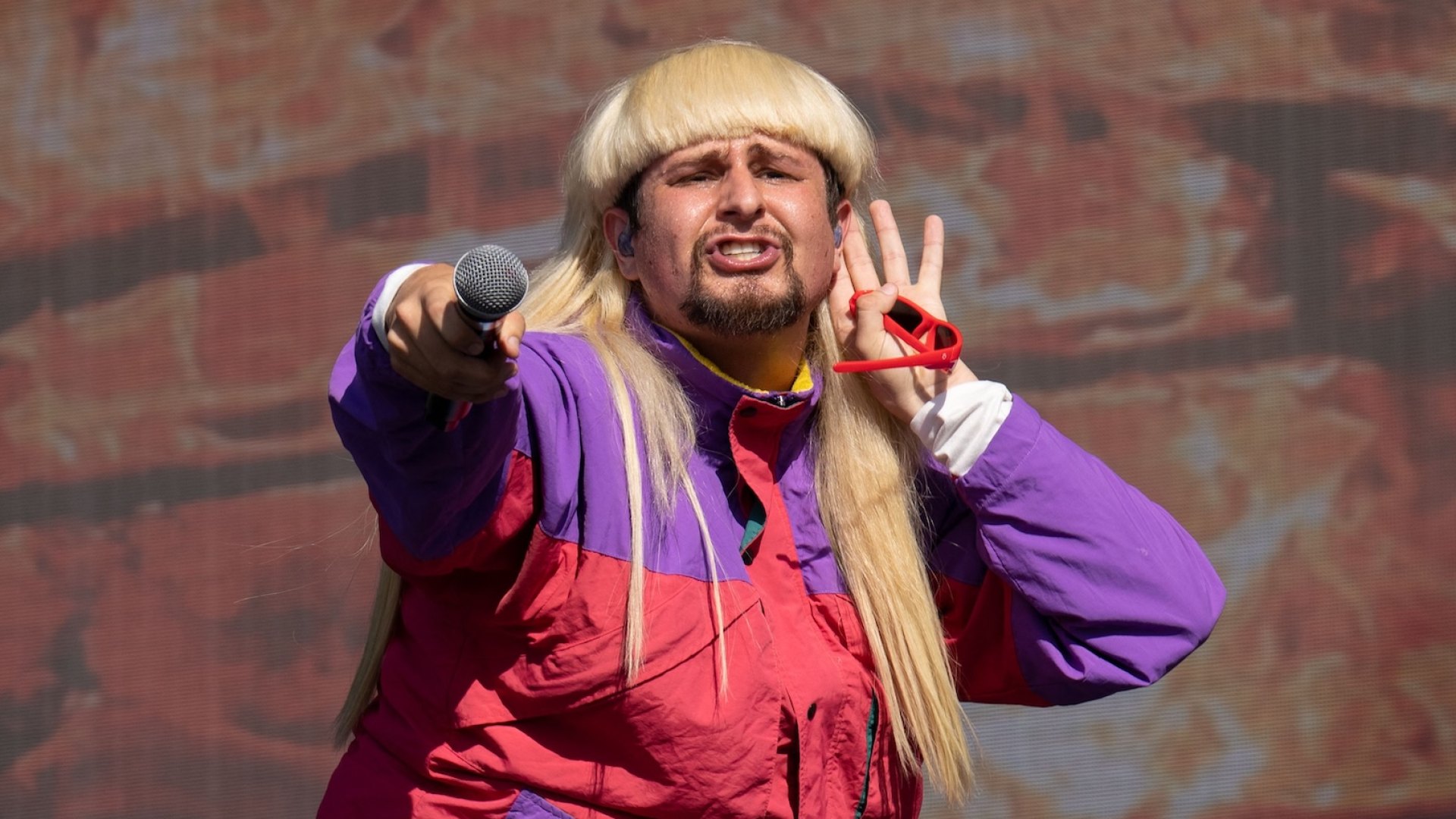 Stars react to singer Oliver Tree's death at 32 after helicopter collision