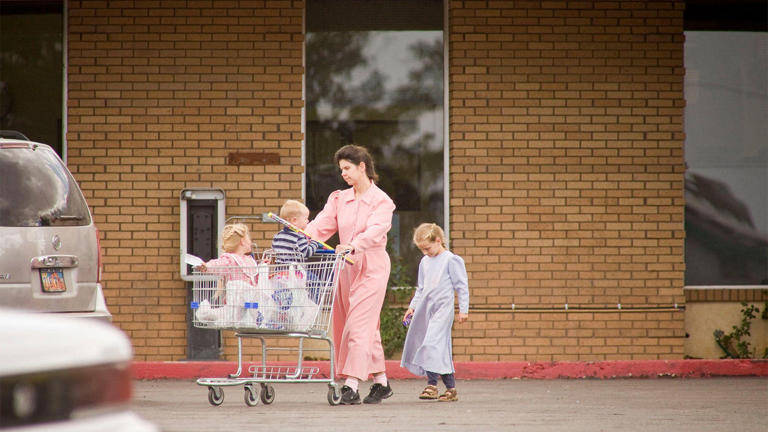 Anguished parents. Doctors in tears. Utah's long measles outbreak takes ...