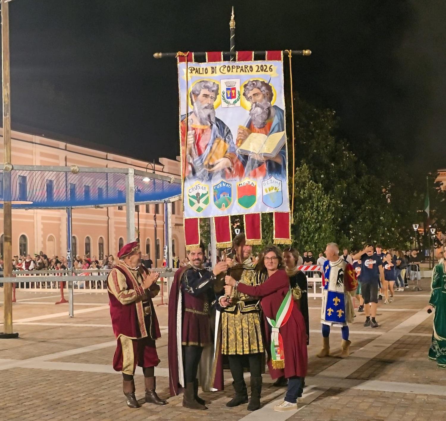 Palio, il grande trionfo del rione 'Crusar'