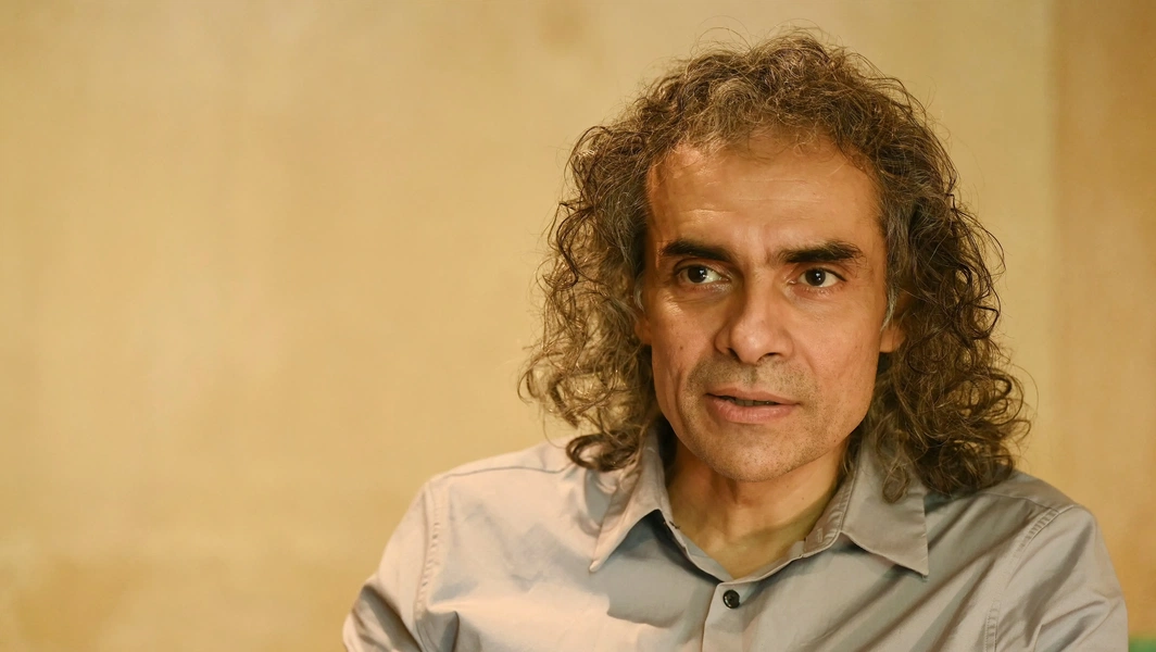 Pakistani fan’s Wagah meeting with Imtiaz Ali goes viral
