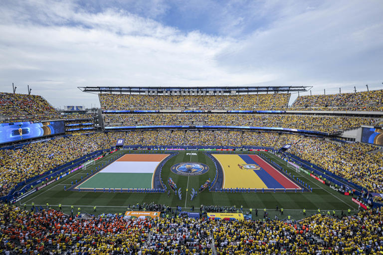 World Cup in Philly: Ivory Coast defeats Ecuador; fans report issues ...