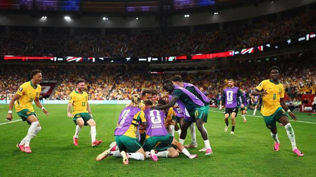 Mathew Ryan ve desde el banquillo la sobresaliente actuación de Patrick ...