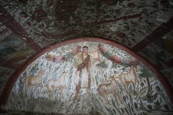 Archaeologists find 'best preserved' painting of Jesus on walls of tomb