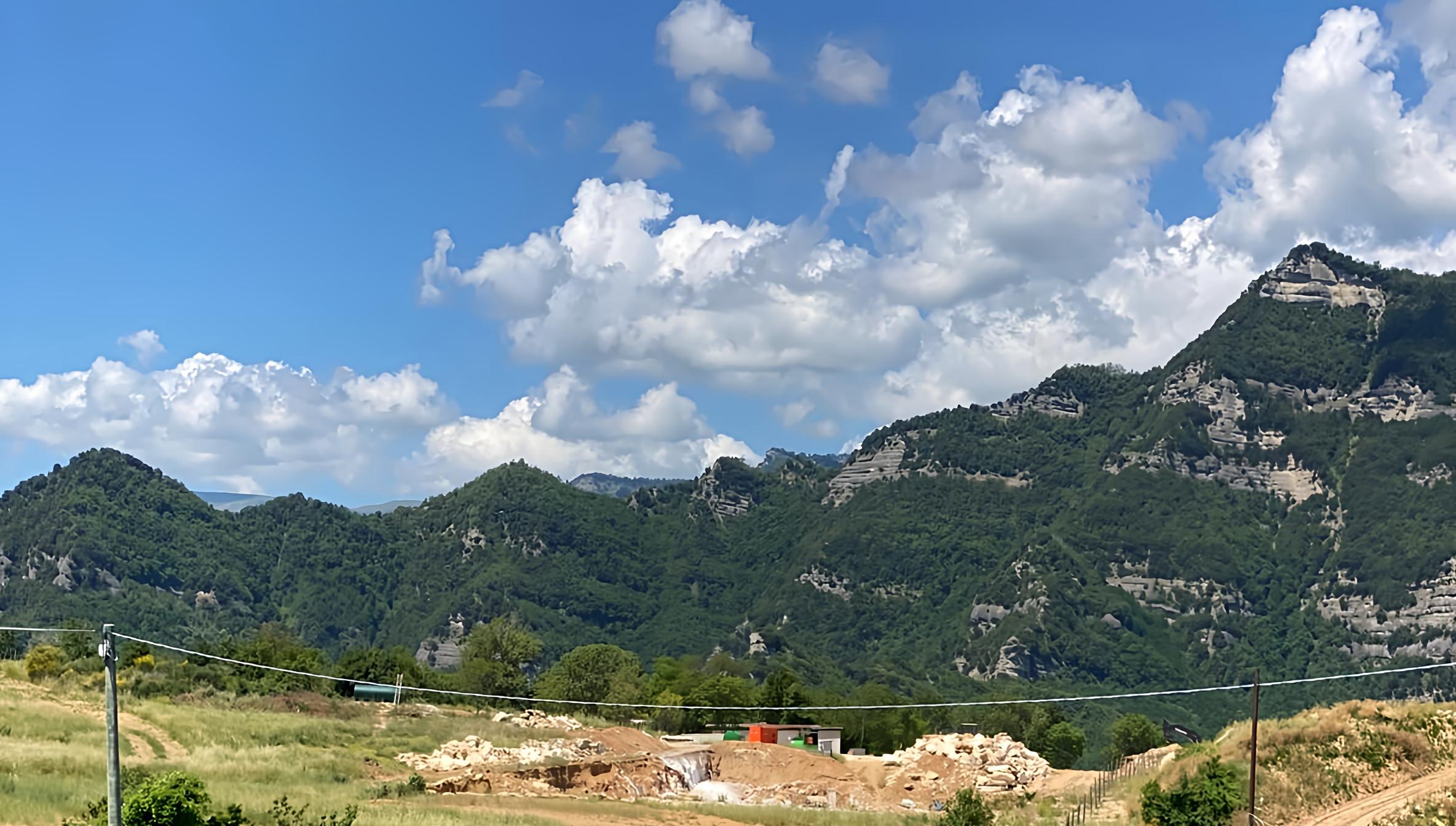 Il travertino della discordia. Cava di San Pietro, i residenti: "Ecco i ...