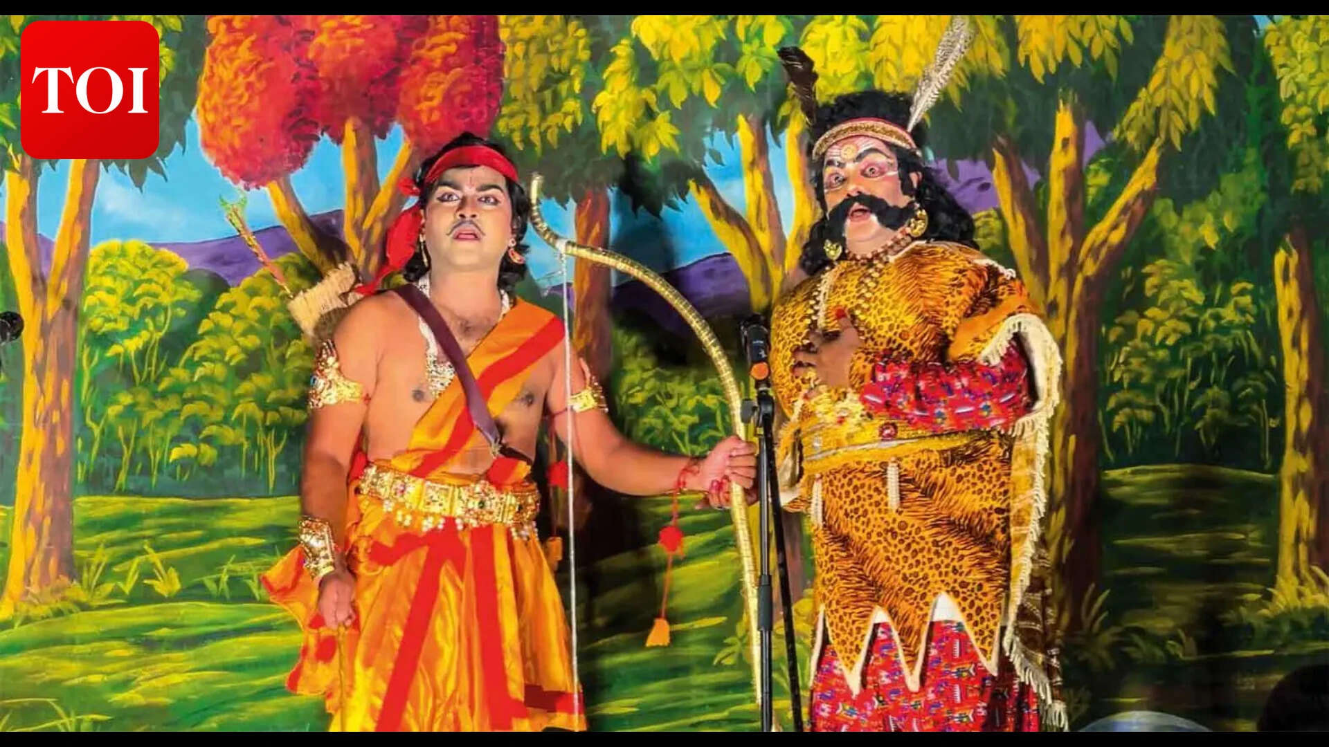 Mayabazar theatre review: Fiery effects, fountains & moving sets light ...