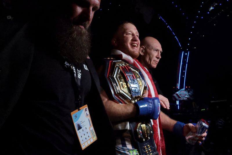 Mixed martial arts - Gaethje shocks Topuria to win UFC lightweight ...