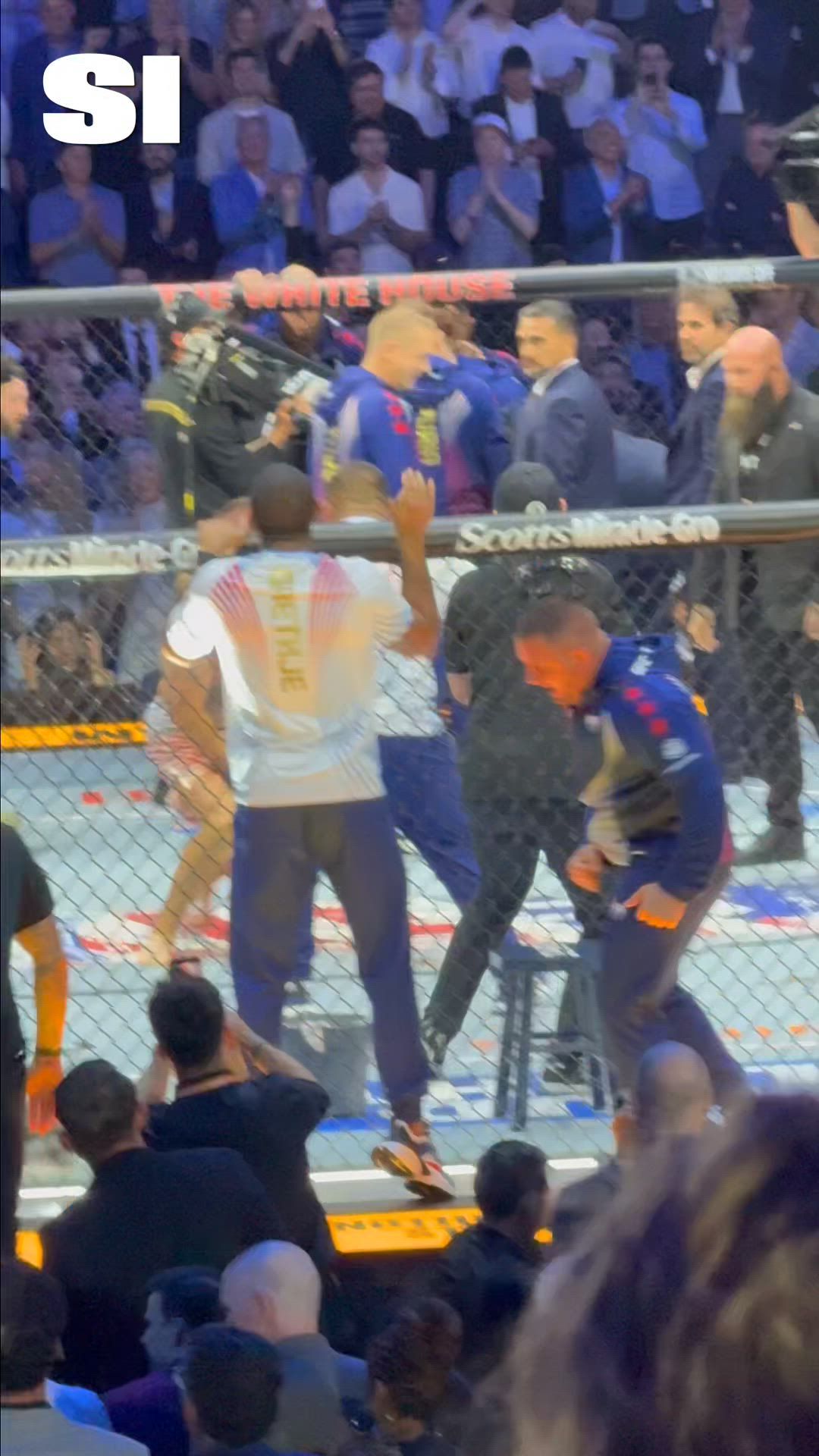 Justin Gaethje backflips off the cage after stunning Ilia Topuria 🤯