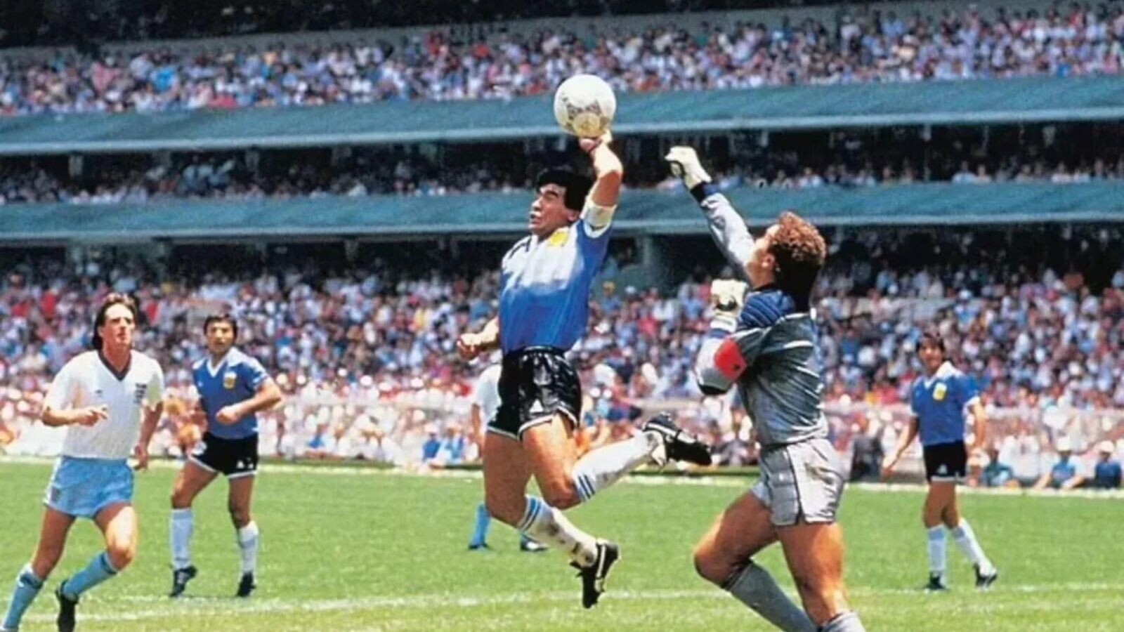 15 of the World Cup's most memorable moments in history