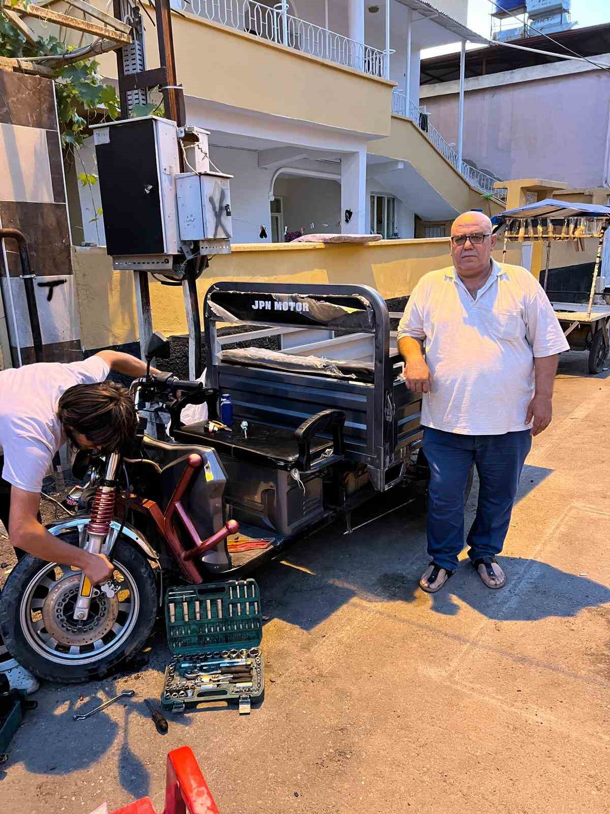 Helal parayla aldım dediği çalınan motosikleti 24 saat geçmeden polis ...