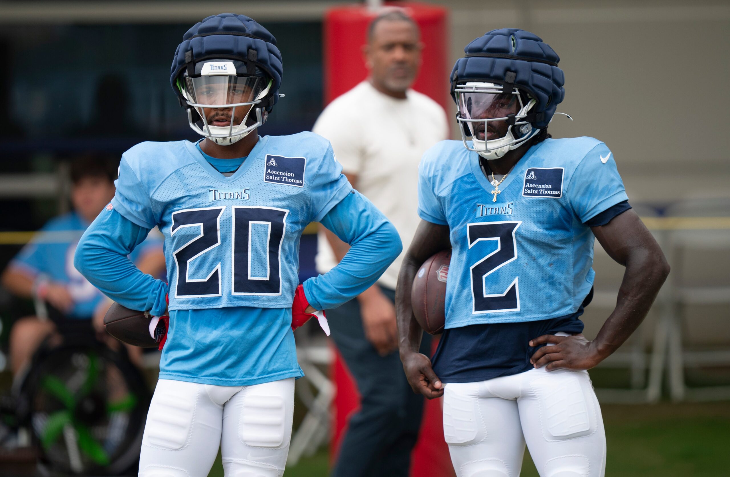 Robert Saleh sets the record straight on Titans' plan at running back ...