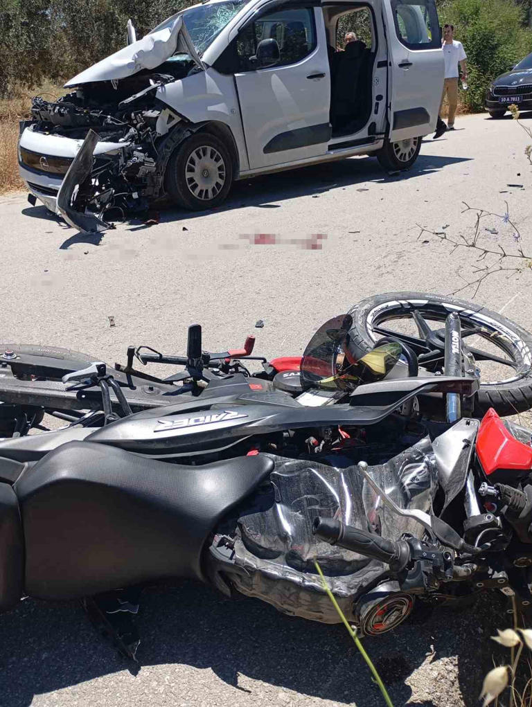 Burhaniye’de trafik kazasında 18 yaşındaki genç hayatını kaybetti