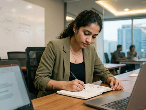 'Why aren't you taking notes?' A Gen Z employee's AI answer left her ...