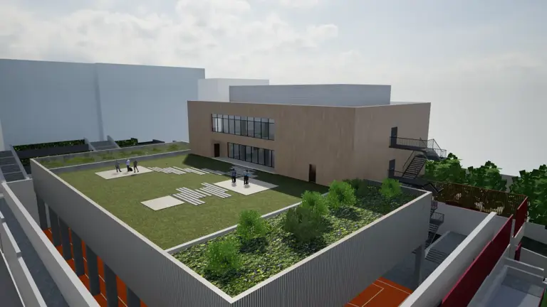 Los niños del colegio Amadeo Vives de Aluche conservarán su pista ...