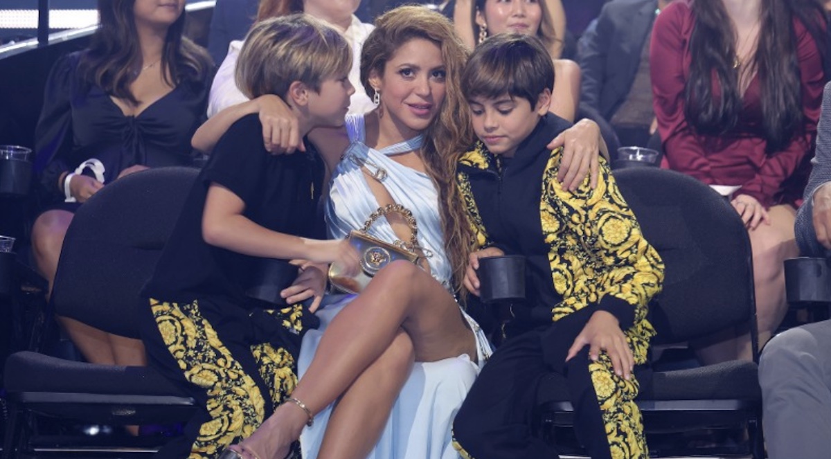 Shakira rivela il legame segreto con “Waka Waka”: «I miei figli sono ...