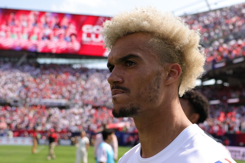 Man Utd news: £28m target 'receptive' to transfer and Marcus Rashford ...