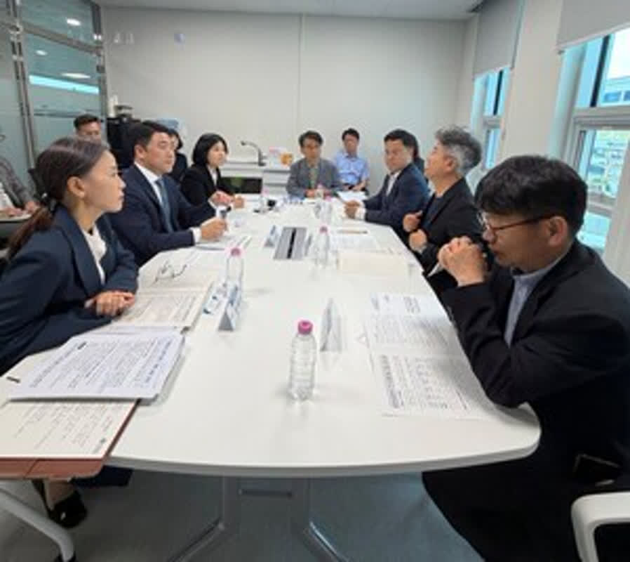 경남도지사-전남광주시장직 인수위 영호남 상생협력 논의