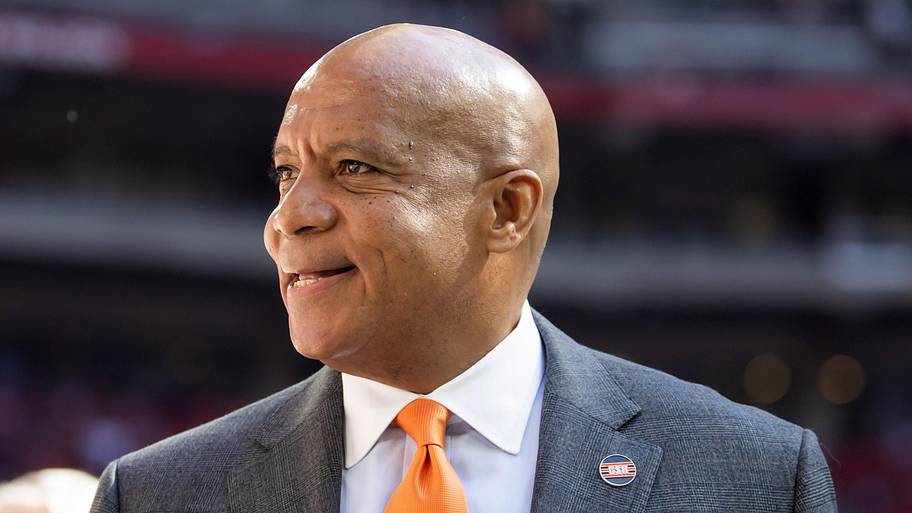 NFL insider gives Bears fans glimmer of hope regarding new stadium drama