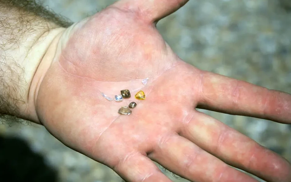 Hunt real diamonds in Arkansas state park