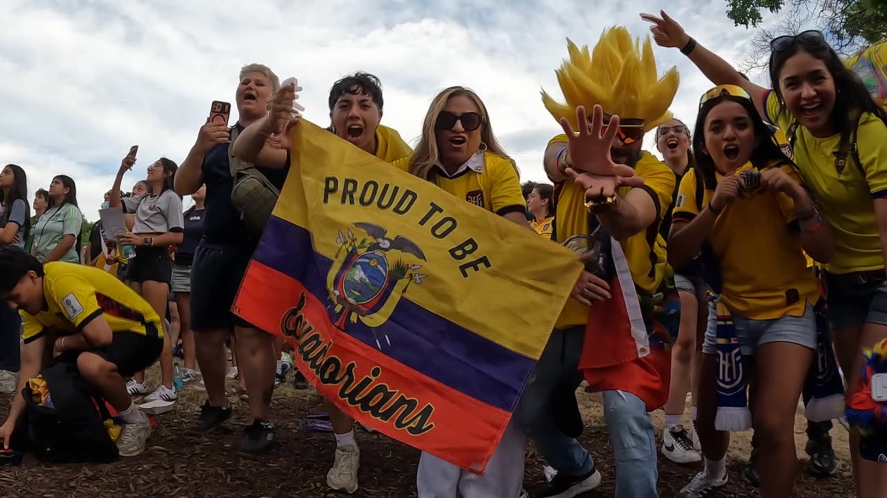 Ecuador fans take over Philadelphia for World Cup opener, but Rocky ...