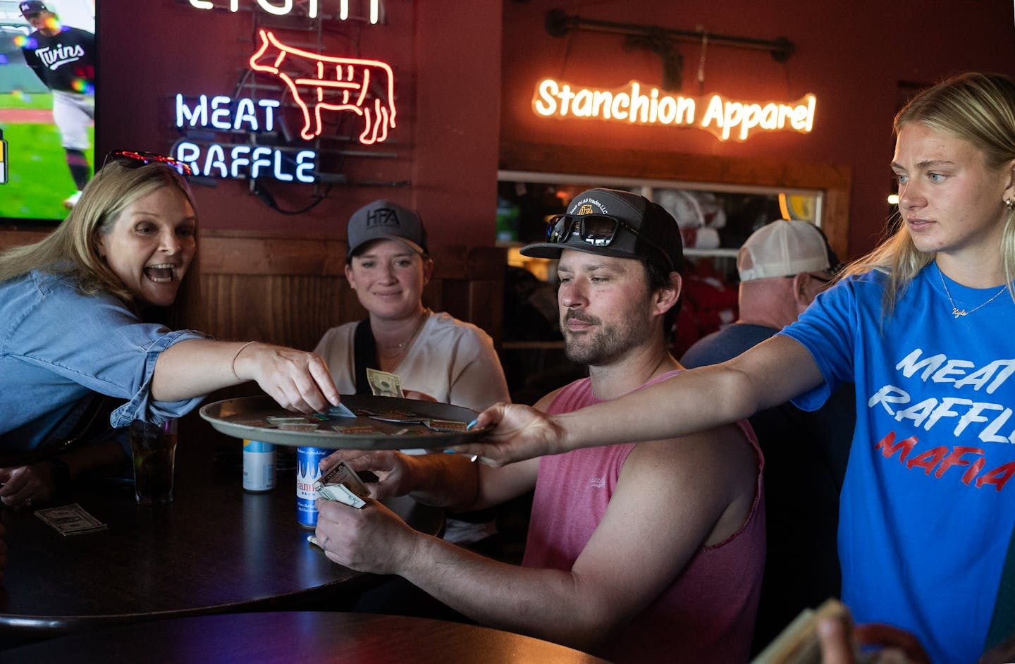 How did meat raffles become a Minnesota tradition?