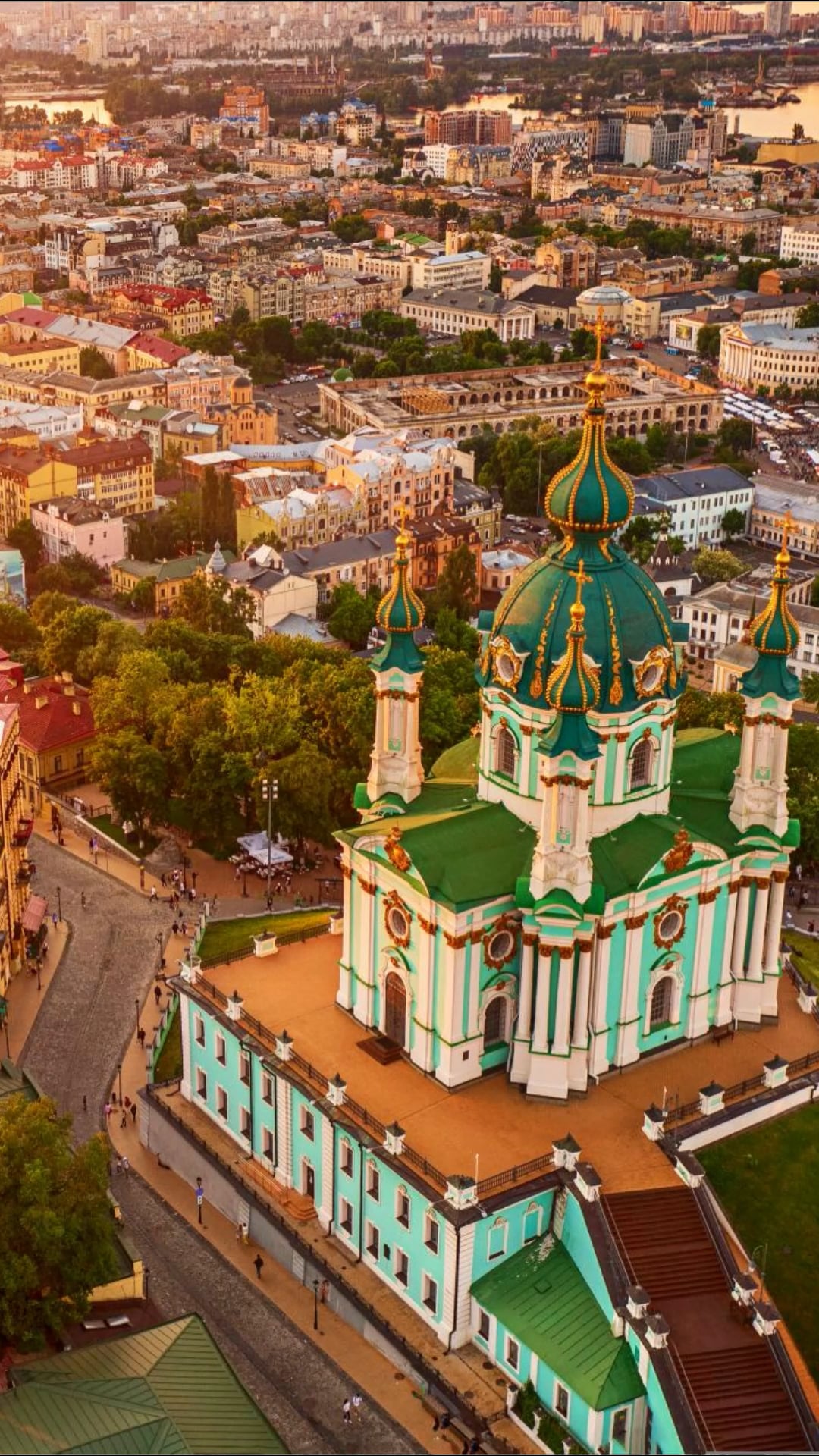 Kiev from the sky: A breathtaking drone tour of Ukraine’s capital