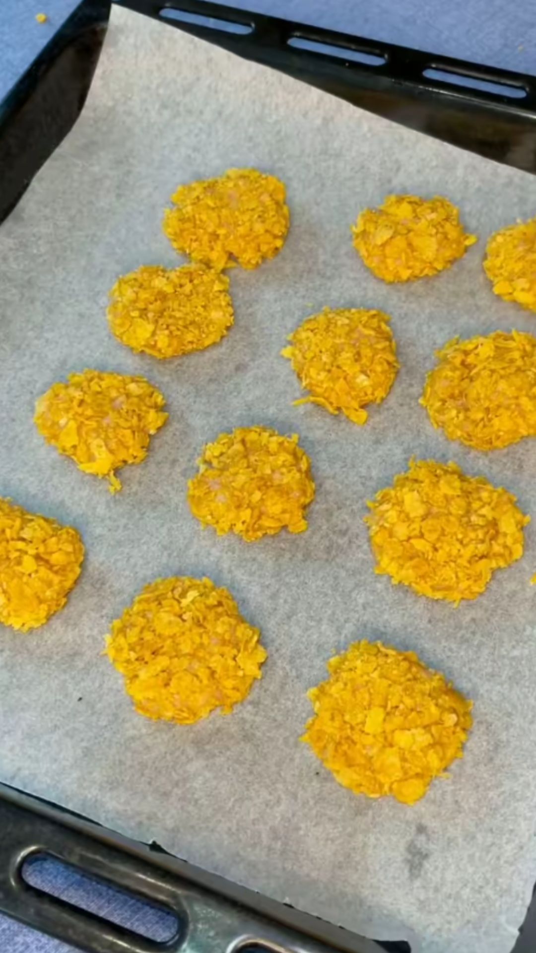 Inside easy chicken nuggets recipe: Light and quick cooking