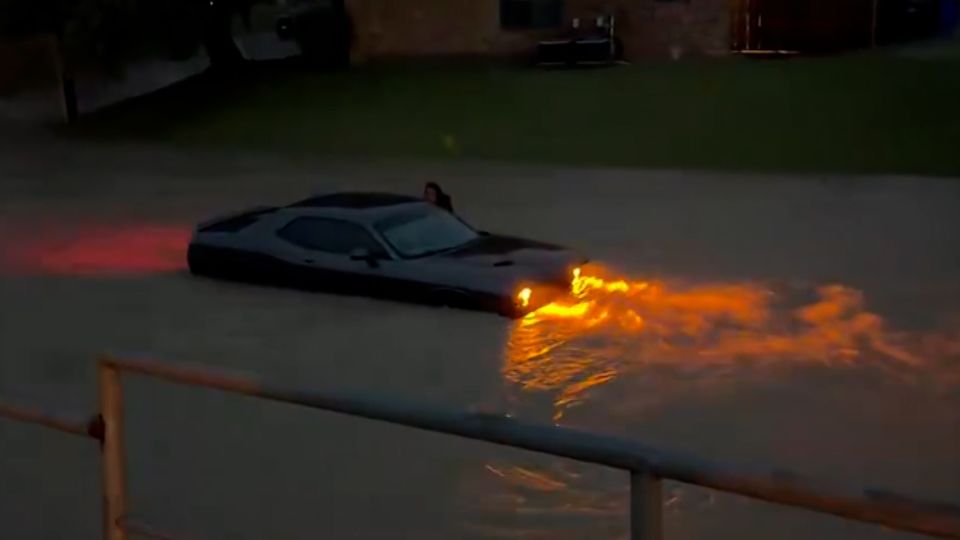 Storms trigger flash flooding in Texas