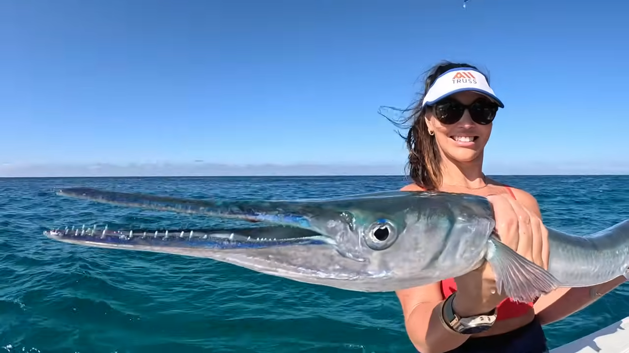 One fish kept jumping for 40 minutes... then everyone realized how big ...