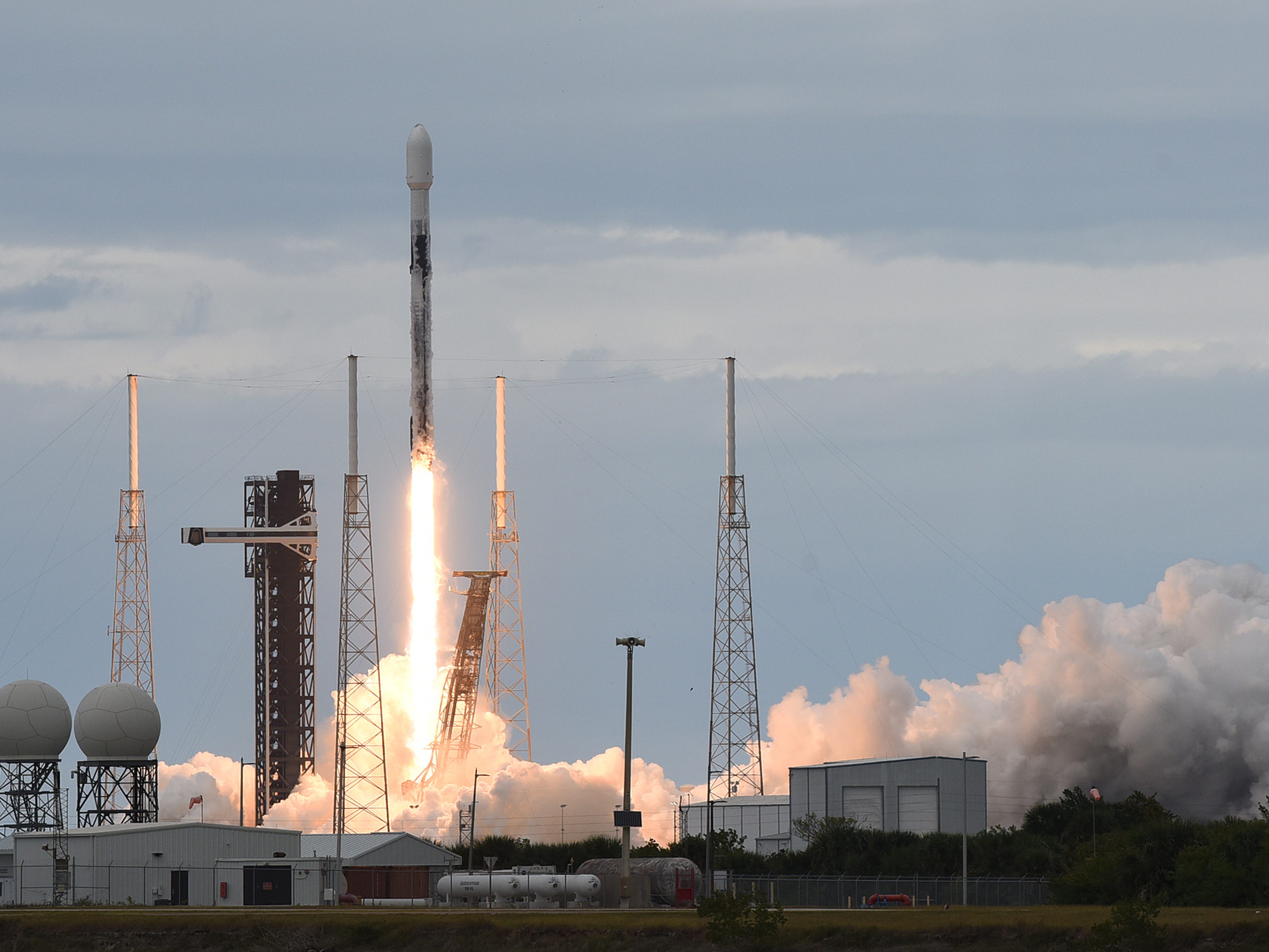 Three big questions heading into the post-SpaceX IPO era