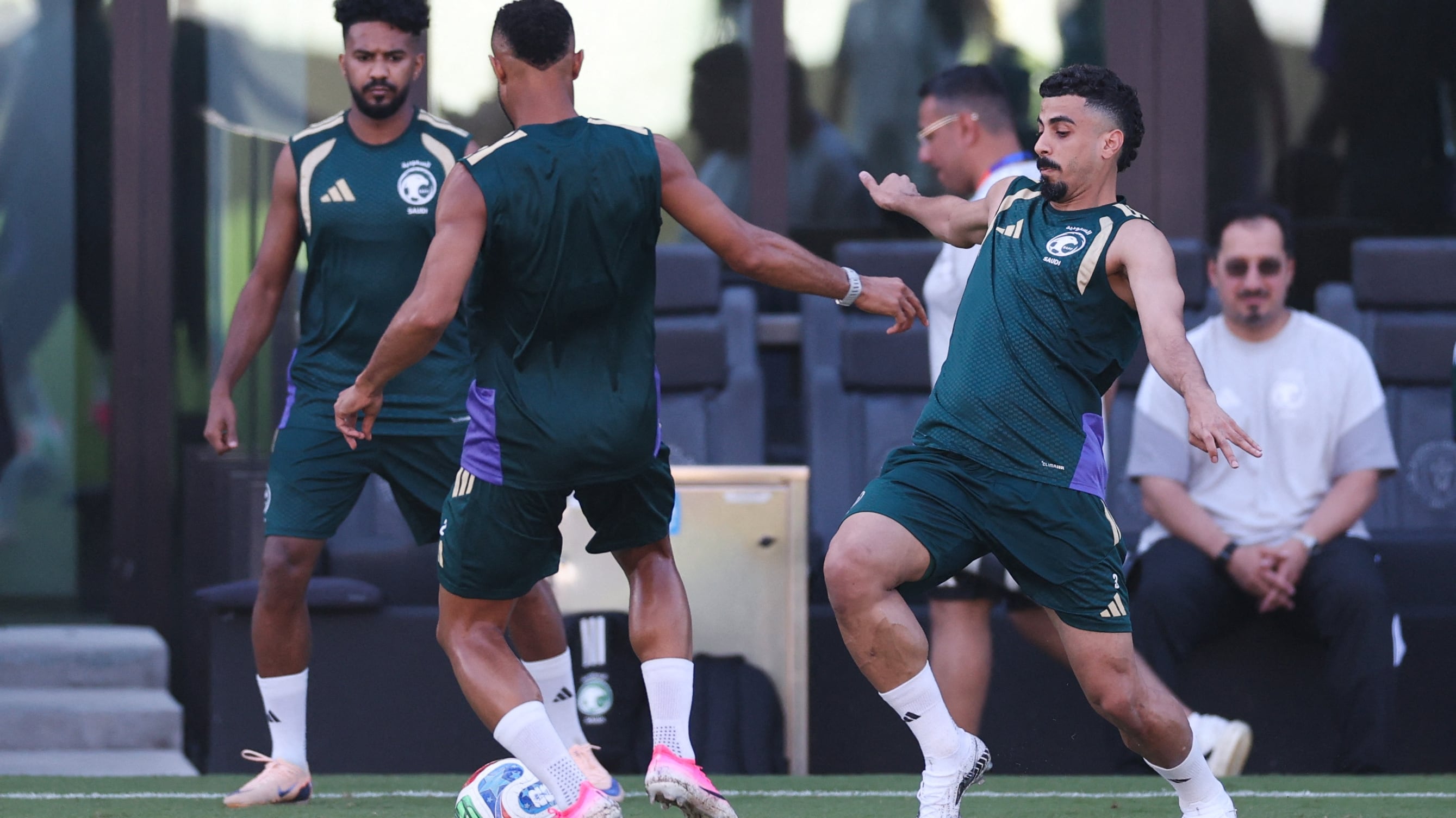 Saudi Arabia v Uruguay: Facing Ronaldo and Benzema has made Green ...