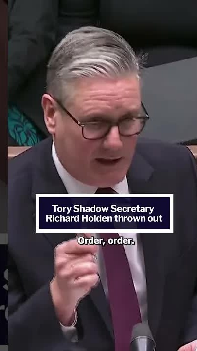 Heckler ejected from PMQs after disrupting Keir Starmer
