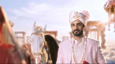 A wedding card, a shocking mandap twist, and a love story written by ...