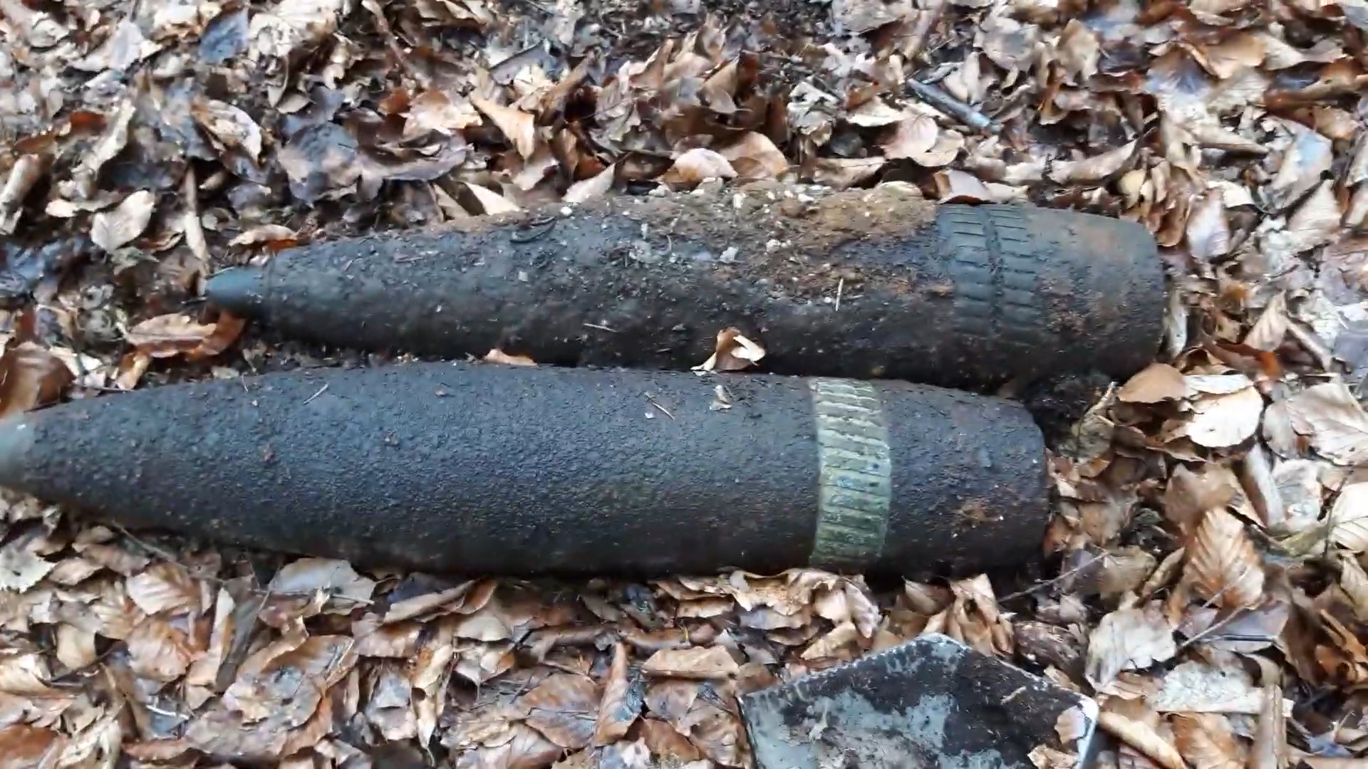Battlefield time capsule breaks open after 75 hidden years
