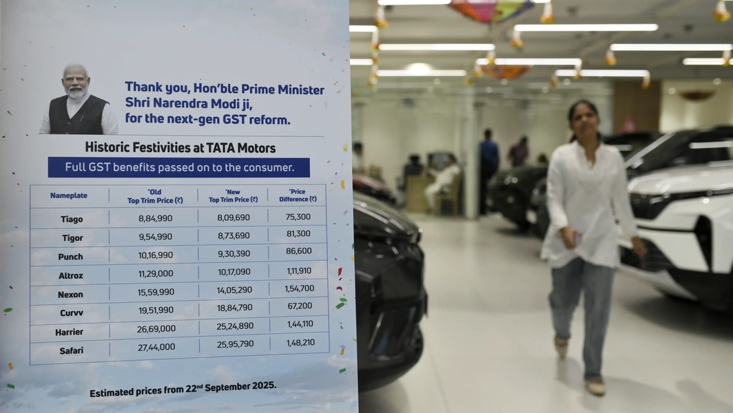 Auto stocks jump after record May sales and crude oil slide