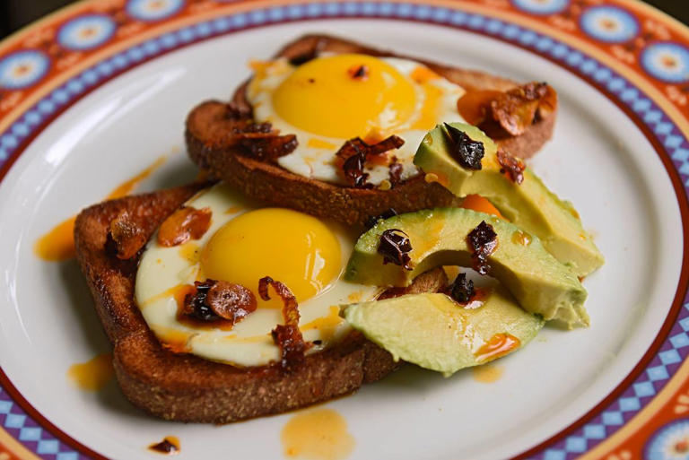 What you should always look out for when buying eggs for best welfare
