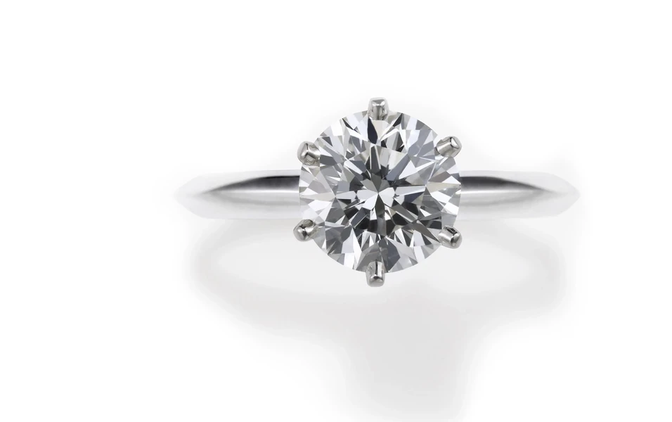 Ramsey Show urges couples to ditch 2-3 month ring rule