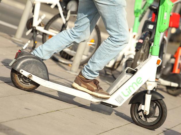 E-Scooter-Fahrer kollidiert auf Brücke in Murr mit Pedelec-Fahrerin ...