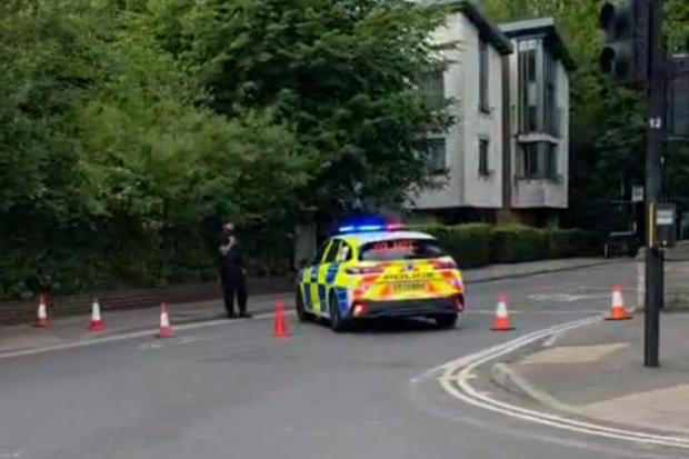 'Suspicious package' sees police cordon off Oxford road