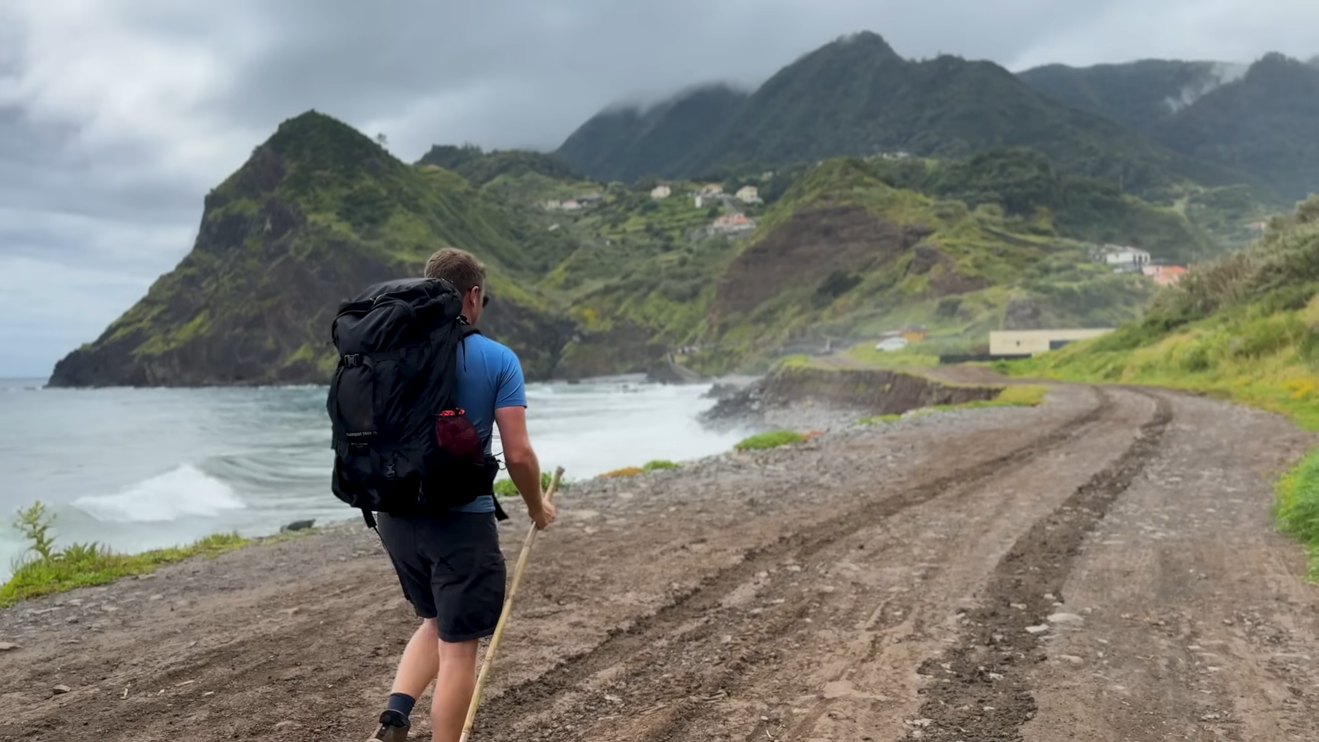 He walked 160 km - then shared the mistakes everyone makes
