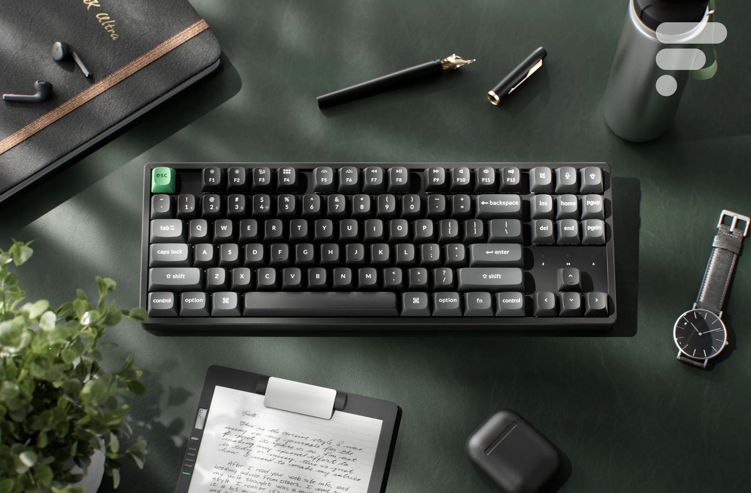Oubliez le câble : ce nouveau clavier mécanique Keychron promet un mois ...