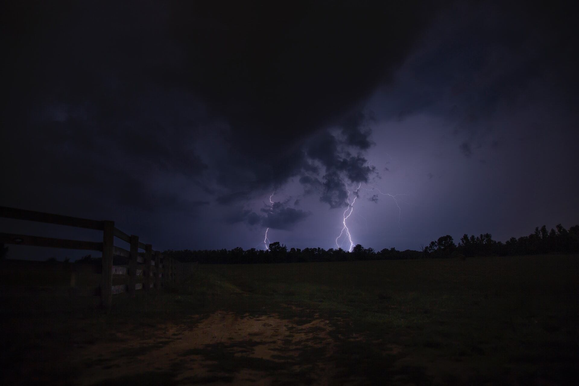First Alert Weather Day: Strong storms expected to enter Tri-State Tuesday