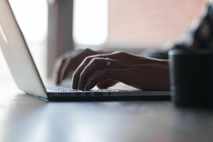 47 common courtesy habits people wish everyone would practice