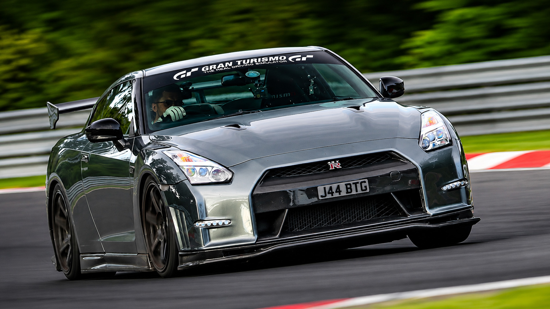 Nürburgring meets a brutal Nissan R35 GT-R