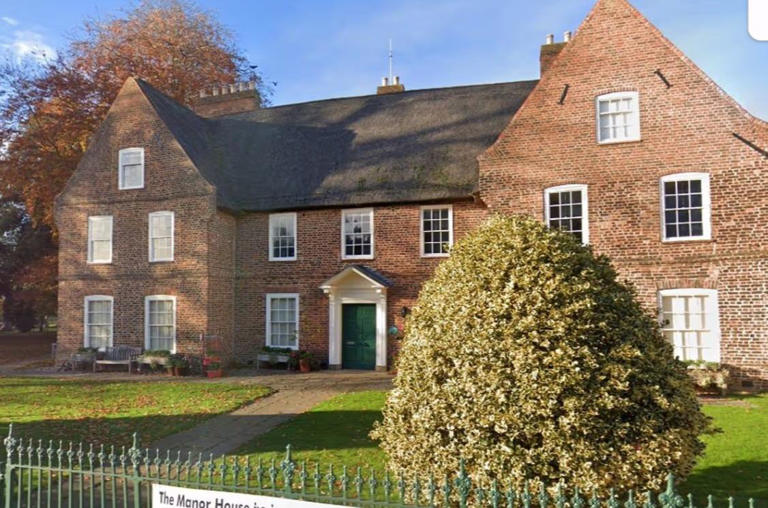 Refurbishments for historic 17th century manor house given green light