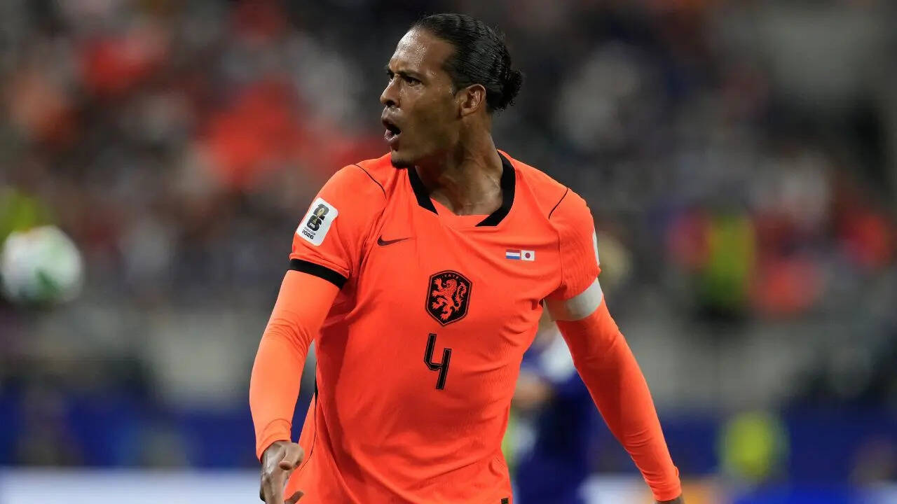 'Boeing 747': Van Dijk under fire after Netherlands held to draw by Japan